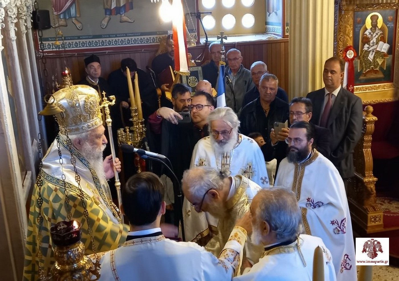 Χειροθεσία Πρωτοπρεσβύτερου στην πανήγυρη του Αγίου Δημητρίου στο ...